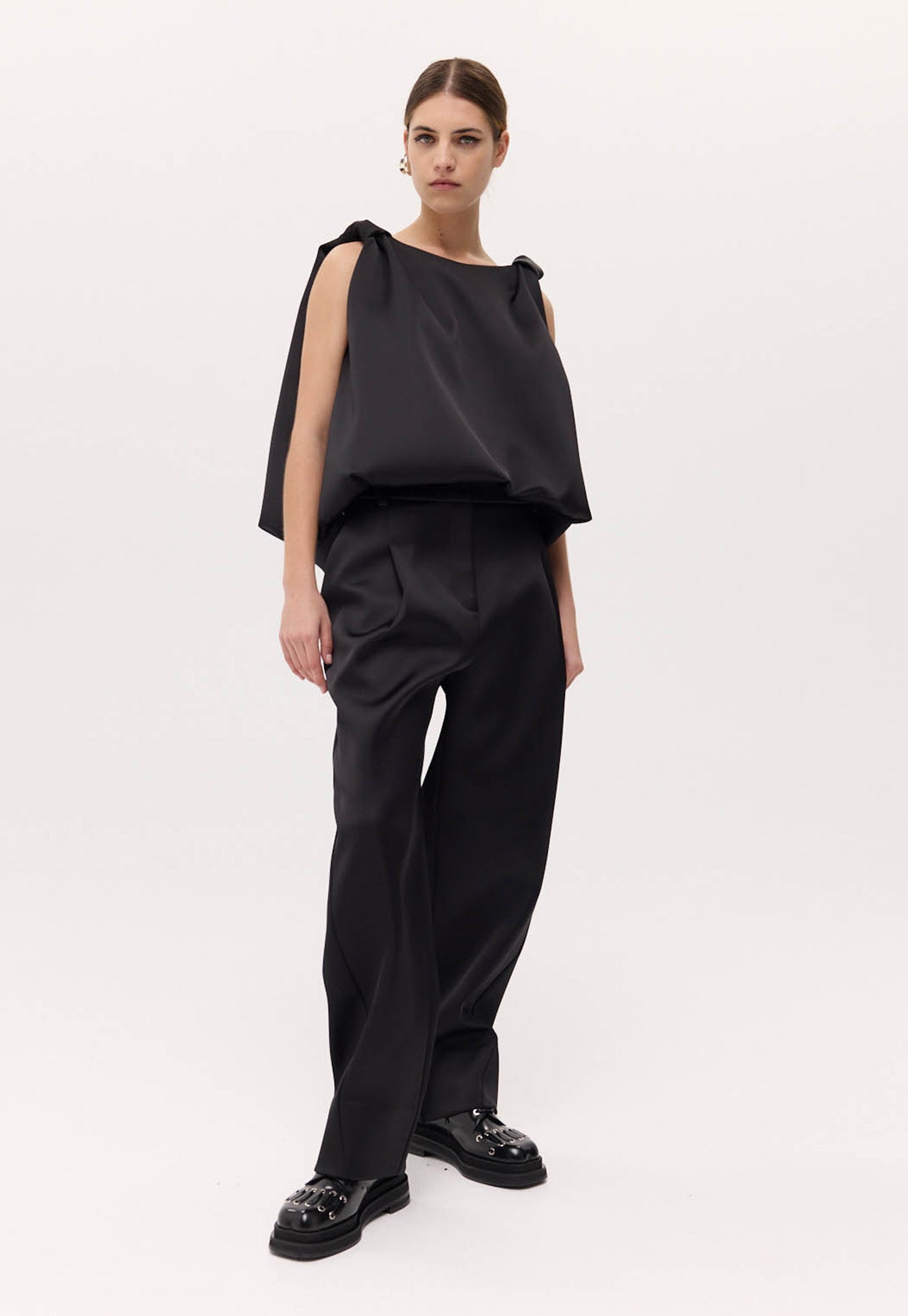 Harris Tapper Knot Top - Black