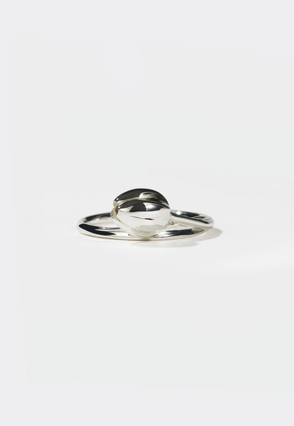 Meadowlark Tulip Ring
